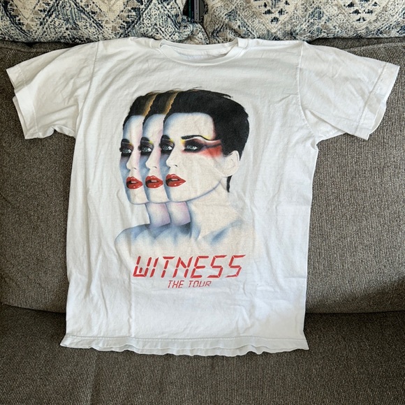 Katy Perry Collections | Tops | Katy Perry Witness Tour T Shirt Size ...